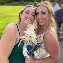 Home - www.daphneandiris.com